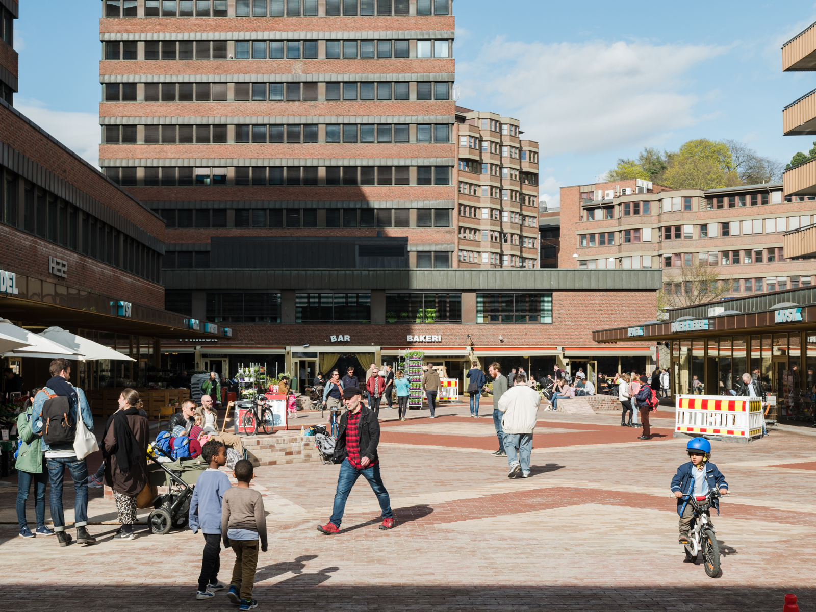 Tøyen square - Arkitektur