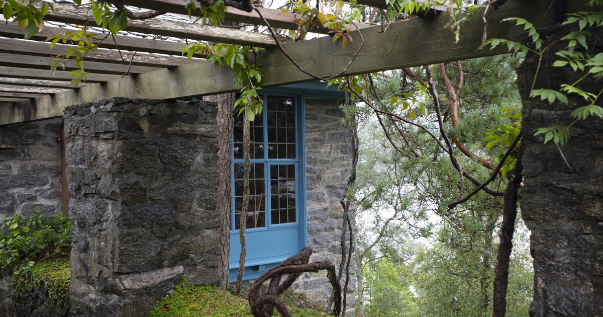 Åpner hus i Bergen - Arkitektur