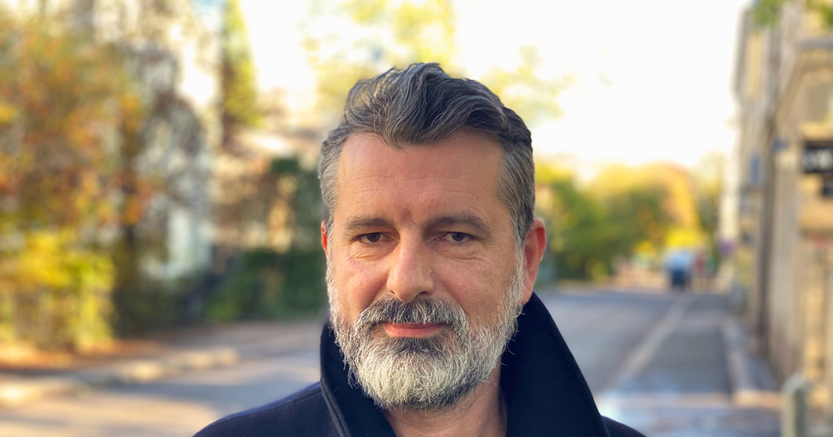 Arkitektur og opprør - Arkitektur